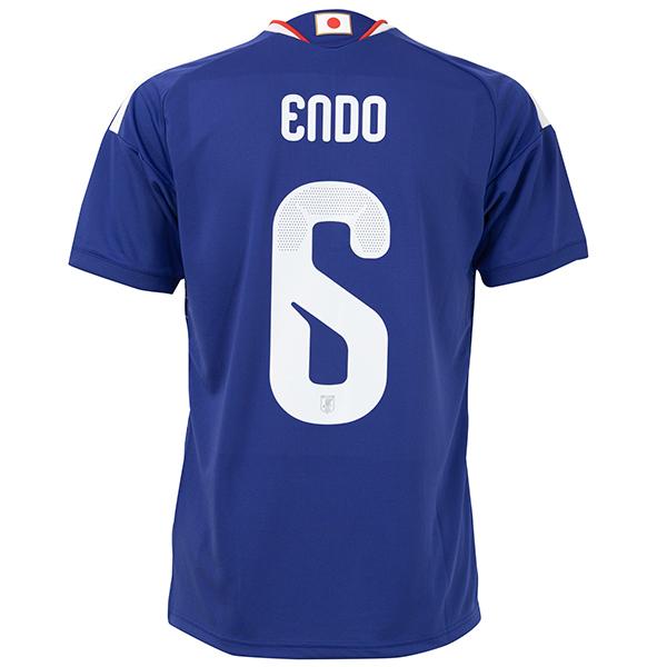 アディダス サッカー日本代表 2026 ホームレプリカユニフォーム半袖『#6 遠藤航』のオフィシャルマーク付き！【注意事項】※こちらの商品ページの在庫は圧着済みとなります。尚、実店舗及び複数サイトで同時販売しております為、売り切れの際はご容...