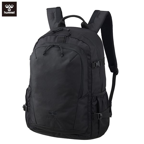 光沢感のあるツイル素材と耐久性の高い1680Dのポリエステル素材を組み合わせた25Lサイズのバックパック。小物の仕分けに便利なオーガナイザーを搭載。背面にはパソコン収納も可。再度にはペットボトルや水筒、折り畳み傘などが入れられるメッシュポケ...