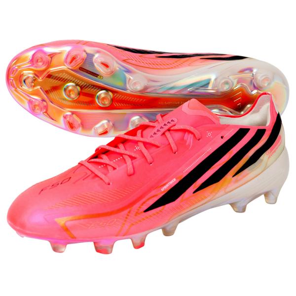 adidas『ROAD TO GLORY PACK』プレーのスピードを上げたい人のために作られたF50 HYPERFAST ELITE AGで、可能性を解き放とう。アイコニックなデザインと革新的な機能を融合した、ピッチでいつでも頼れる一足。...