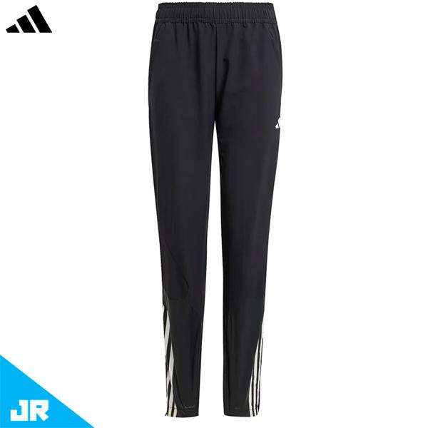 天気が悪くても、このジュニア用ピステパンツをならトレーニングも軽々こなせる。二重織りの生地を使用した暖かい作りで、縦横無尽にピッチを駆け抜け、ゲームを支配するのに必要なストレッチ性も備えている。練習中も大切な小物を収納できるジップポケットを...