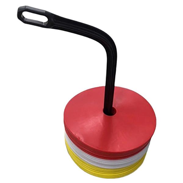 フラットマーカーは、ドリブルの障害物として使用したり距離を測る目印として使用したりとその使い方は様々です。ゴム製で滑りにくく風にも影響されないため屋外練習、屋内練習共におススメです。※こちらの商品はメーカーお取り寄せとなります。発送までに通...