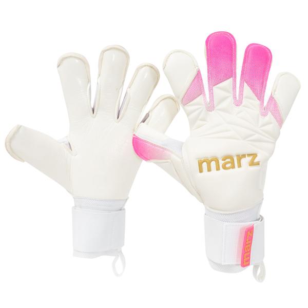キーパーグローブブランド『marz(マーズ)』のフットボールパーク別注カラー！今回通常モデルにはない0.5サイズも作成いたしました。極フィットが特徴の悪魔のグリップモデルです！※製造時の若干の汚れがある場合がございますが、使用に全く問題がご...