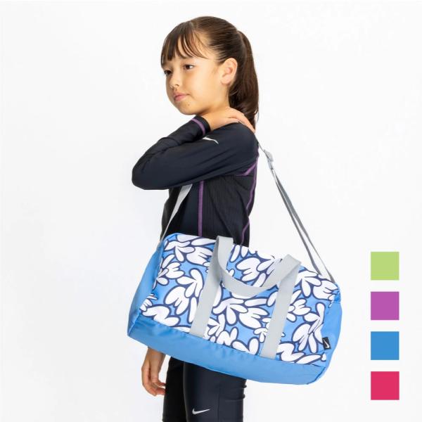 【特徴】ボストンタイプのプールバッグ。ショルダーストラップは長さ調整できる。内側に名前が記入できるネームタグあり。スイミングなどの習い事や部活はもちろん、幅広い日常シーンでお使いいただけます。【品質】ポリエステル裏面：ポリウレタンコーティン...