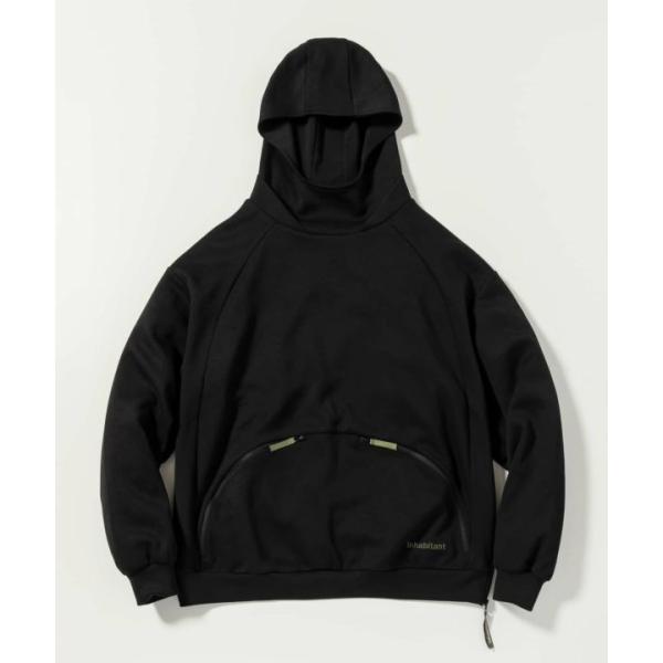 立体的な構造で編まれたストラクチャーニットで作られたワークパーカーです。フロントに大容量のジップポケットを構えて住民の作業着としてデイリーに使っていただける一着となっています♪脇のジッパーを開けていただくと着脱がしやすいので便利ですしベンチ...