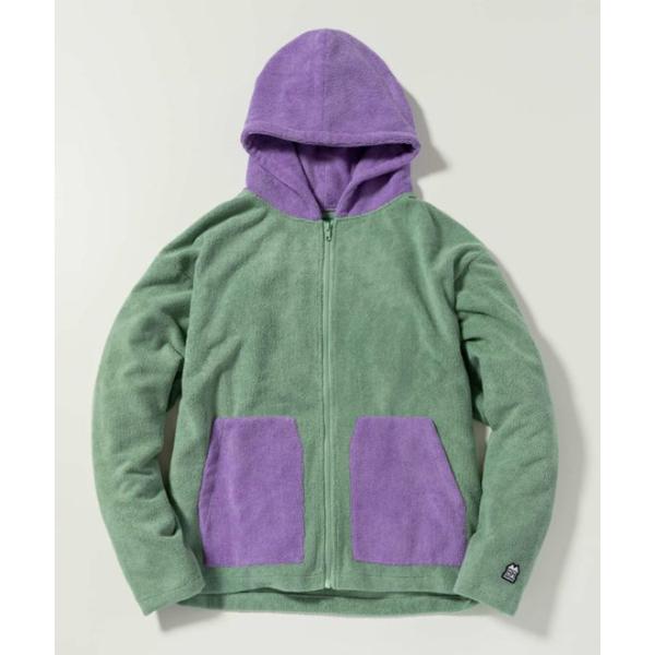 普段着はもちろん湖や海でのアクティビティーで活躍するパイル地のパーカーです♪タオルのように水分を吸い取ってくれるので陸にあがったばかりの体をドライに保ち、常に快適に過ごすことができます。お家でのリラックスタイムにも♪素材：ポリエステル80%...