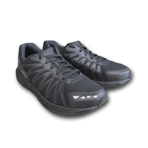 SAS(San Antinio Shoemakers)は Maine Pittsfieldで出会ったTerryArmstrongとLew Haydenの2人により設立されました。良質な靴を作りたいという一心からTexas San Anton...