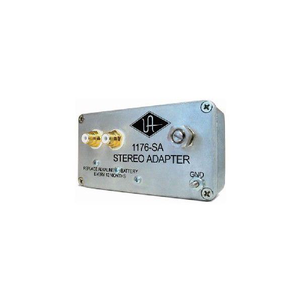 1176LNまたは6176をステレオ使用するためのステレオリンクアダプター。