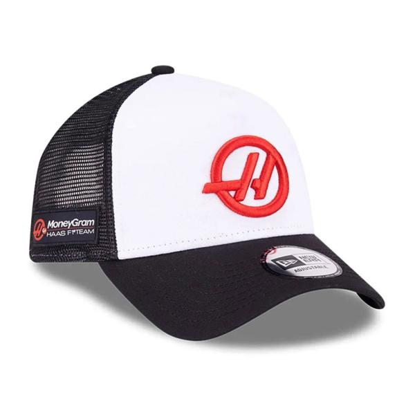 種類：NEW ERA E-Frameサイズ：頭回り約55.8〜61.5cm（スナップバック調整）素材：コットン、ポリエステル製造国：バングラデシュ通気性に優れたメッシュ素材を使用したキャップ。 サイドにはチームネームロゴのパッチを、正面には...