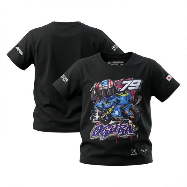 素材：オーガニックコットン 100%製造国：中国日本人MotoGPライダー小椋藍のオフィシャルキッズサイズTシャツ。 12サイズは、普段レディースのXSサイズを着用される方にもお選びいただけるサイズ感です。親子でお揃いのコーディネートを楽し...