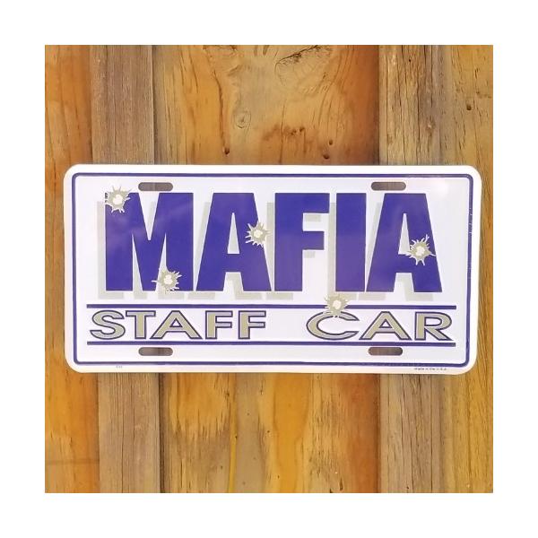 *こちらはメール便対応商品です。商品説明MAFIA STAFF CAR ライセンスプレートこんなプレートを付けた車を見かけたら近づかないように気を付けましょう！ オラオラオラァ　おいら（あたい）マフィアの構成員だぜ壁掛けはもちろんのこと、車...