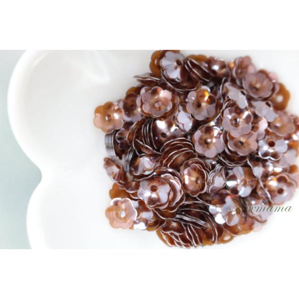 ＊穴1カ所【サイズ】多少の誤差はご了承くださいませ。幅約7mmです。【お伝えしたいこと】・中国製です。・品質的に安定していなかったり作りが粗い部分があります。・ご使用環境・用途によっては色落ちの可能性があるため、ご考慮のうえご使用をお願いい...