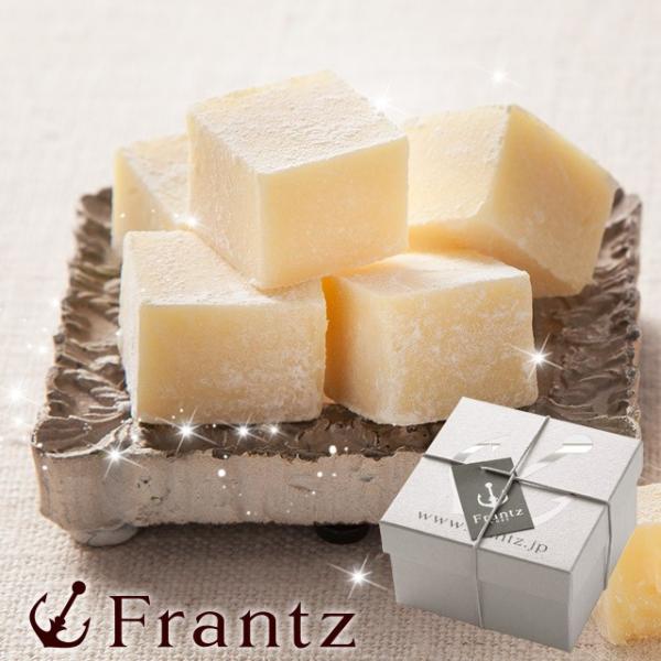 (ホワイトデー スイーツ チョコ お菓子 ギフト Whiteday限定Sweets)(数量限定)濃厚でいてすっきりとした甘さと、やさしい酸味のバランスが特徴の「ヨーグルトの生チョコレート」。魔法のようになめらかな口どけが、爽やかなヨーグルト...