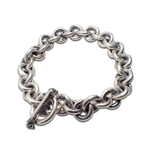 ハンドクラフトオーリングとクォーターサイズのTバー、オーリングで形成されたブレスレット。■■■商品仕様詳細■■■□材質□・スターリングシルバー□サイズ□・長さ22cm・幅11.5mm(ハンドクラフトオーリング)□付属品□・保護袋・ギャランテ...