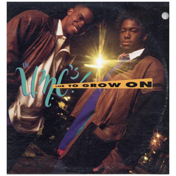 製造国 : US　　リリース年 : 1991　　レーベル : WILD PITCH　　品番 : V-56245　　　　ジャケにドリルホール・A面ラベルにマジックで書込有。Hip Hop史に残る名曲。頭に入るスクラッチからヤバイ過ぎる傑作。J...