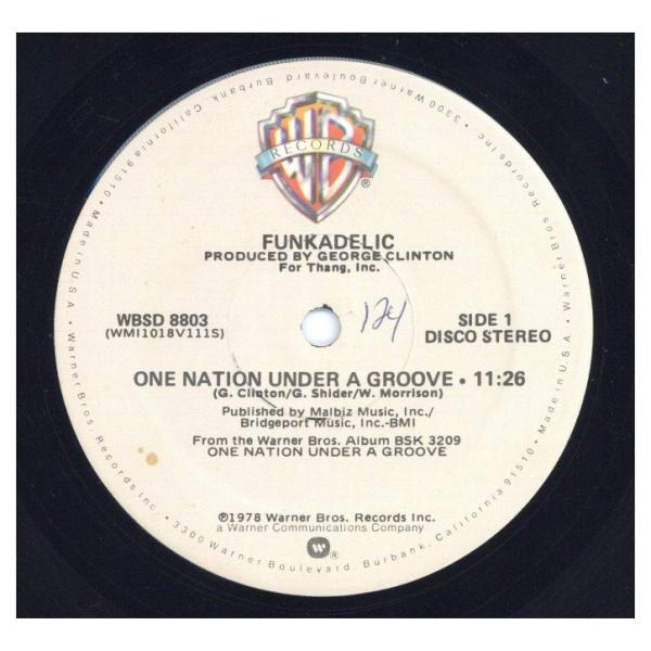 製造国 : US　　リリース年 : 1978　　レーベル : WARNER　　品番 : WBSD8803　　　　スリ傷有るがプレイＯＫ。US Org 12"。総帥FGeorge Clinton率いるP-Funk軍団が絶頂期の'78にリリース...