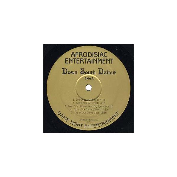 製造国 : US　　リリース年 : 1999　　レーベル : Afrodisiac / Top Knotch　　品番 : AFRO-0001　　　　スリ傷有るがプレイＯＫ。Txas産'99マイナーMCデビューアルバム"Apocalypse"...