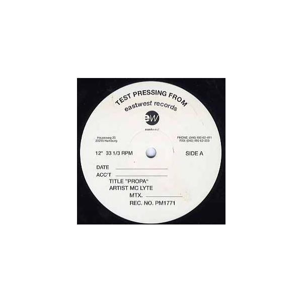 製造国 : GERMANEY　　リリース年 : 1998　　レーベル : EASTWEST　　品番 : PM1771　　　　スリ傷有るがプレイＯＫ。80年代から活動を続ける女性MCが'98にリリースしたアルバム"Seven &amp; Se...