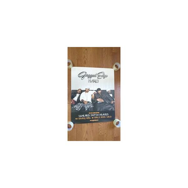 製造国 : US　　リリース年 : 2003　　レーベル : Columbia　　　　　　Jagged Edgeが2003年にリリースしたアルバム"Hard"のプロモーションポスターです！4人がソファーでくつろいでいるデザインです!! サイ...