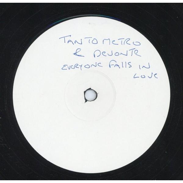 製造国 : UK　　リリース年 : 2000　　レーベル : Soldiers Of Fortune　　品番 : SOF 4TP　　　　2000年当時、大ヒットしたキャッチーラガ定番のRemix!! 海外でも人気の高いレアMixでDr Dr...