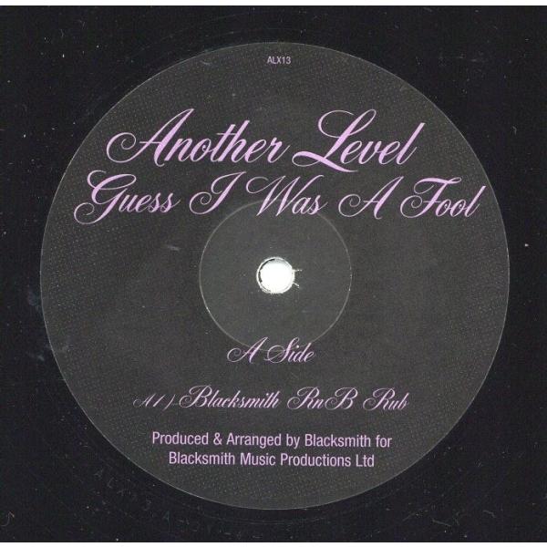 製造国 : UK　　リリース年 : 1994　　レーベル : Satellite　　品番 : ALX13　　　　「ANOTHER LEVEL」ステッカー付。"Be Alone No More"でお馴染みUK R&amp;B Groupの彼等...