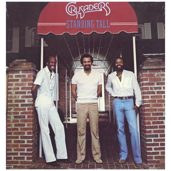 製造国 : US　　リリース年 : 1981　　レーベル : MCA Records　　品番 : MCA-5254　　　　シュリンク付・インサート有。キーボード奏者Joe SampleやHubert Laws等が在籍した人気グループが'81...