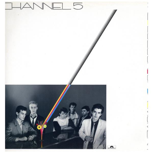 製造国 : US　　リリース年 : 1985　　レーベル : Polydor　　品番 : 825 821-1　　　　インナースリーブ付・ジャケ折れ。ハンブルク出身シンセ・ポップ バンドが'82にリリースしたデビューアルバム。邦題「風にキッス...