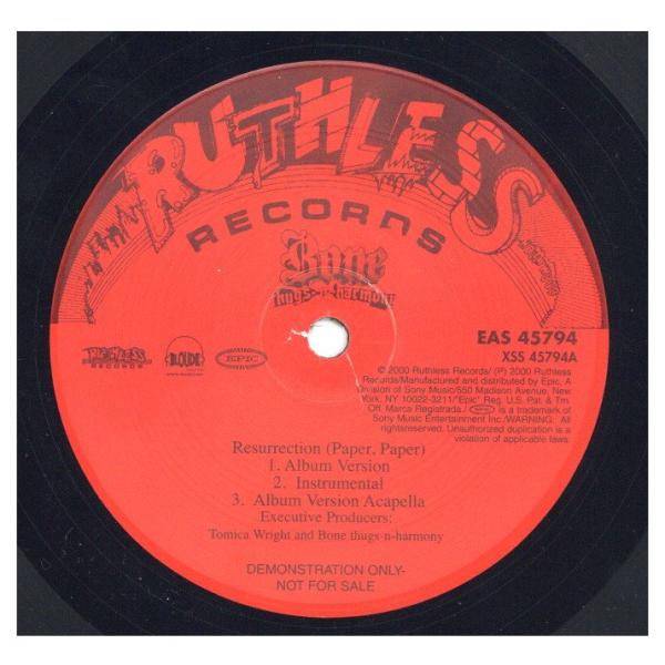 製造国 : US　　リリース年 : 2000　　レーベル : Ruthless Records　　品番 : EAS 45794　　　　US Org。オハイオ州クリーブランドで結成されEazy-Eのオーディションを受けデビューを果たした人気グ...