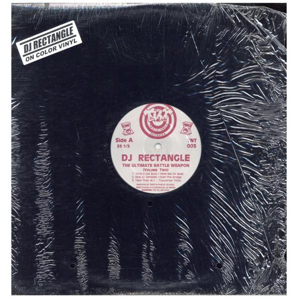製造国 : US　　レーベル : Twist-N-Tangle　　品番 : TNT 005　　　　ジャケステッカー有。DJには嬉しい同盤２枚セット。'93米国DMC選手権で優勝しバトルDJとして名を挙げた彼のTHE ULTIMATE BAT...