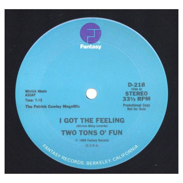 製造国 : US　　リリース年 : 1981　　レーベル : FANTASY 　　品番 : D-218　　　　ジャケステッカー無し。US Org。Martha Washが在籍していた女性Duoが'80にリリースしたデビューアルバム"Two ...