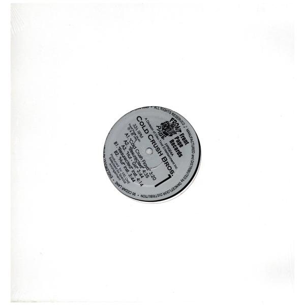 製造国 : US　　リリース年 : 1995　　レーベル : FRONT PAGE　　品番 : FP9004　　　　'82の傑作"Weekend"で知られGrandmaster Cazが在籍した伝説のグループである彼等が、'95にKrs-O...