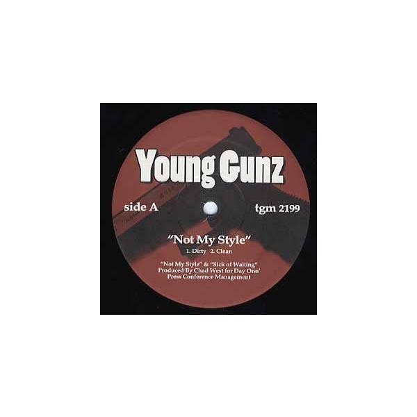 製造国 : US　　リリース年 : 2005　　レーベル : YOUNG GUNZ MEDIA　　品番 : TGM 2199　　　　新作アルバム"Brother From Another"からのSwizz Beatzが手掛けた"Set It...