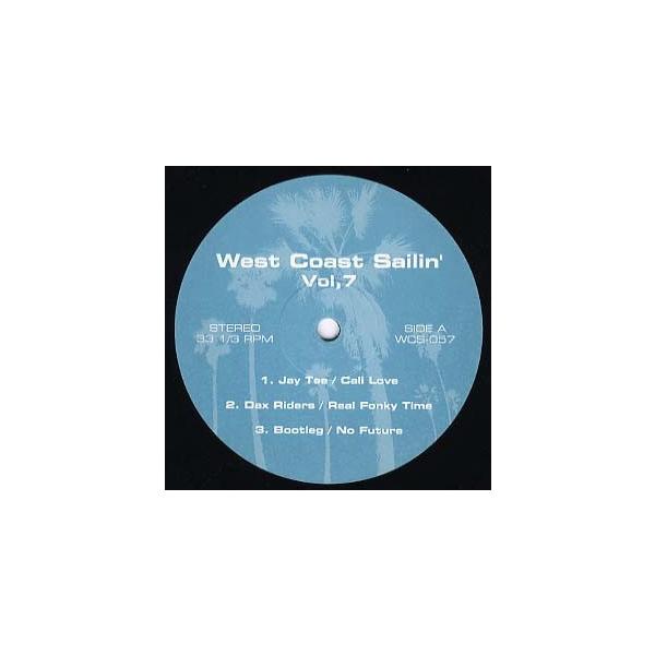 製造国 : JAPAN　　リリース年 : 2005　　レーベル : WHITE　　品番 : WCS-057　　　　2005年にホワイトながら限定一発プレスでリリースされた人気盤が中古盤で入荷！人気コンピ第7弾は大ネタ使いを中心にセレクト！イ...