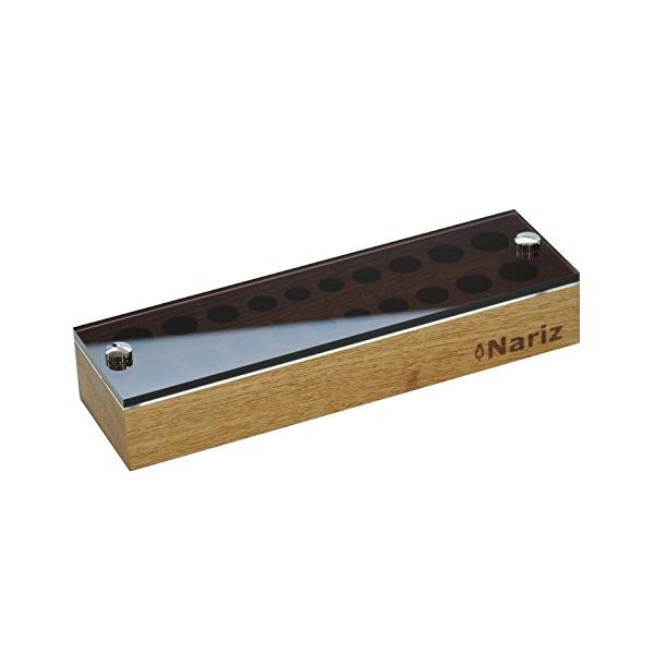 かわいい・ショコラ 1個 (x 1) ・タモの無垢材を植物由来のオイルで丹念に仕上げた乳歯ケースです。・乳歯が抜けた日付を記入できるアクリル板付き。・木のぬくもりにポップなカラーのアクリル板で爽やかさをプラスした明るいデザイン。・アクリル板...