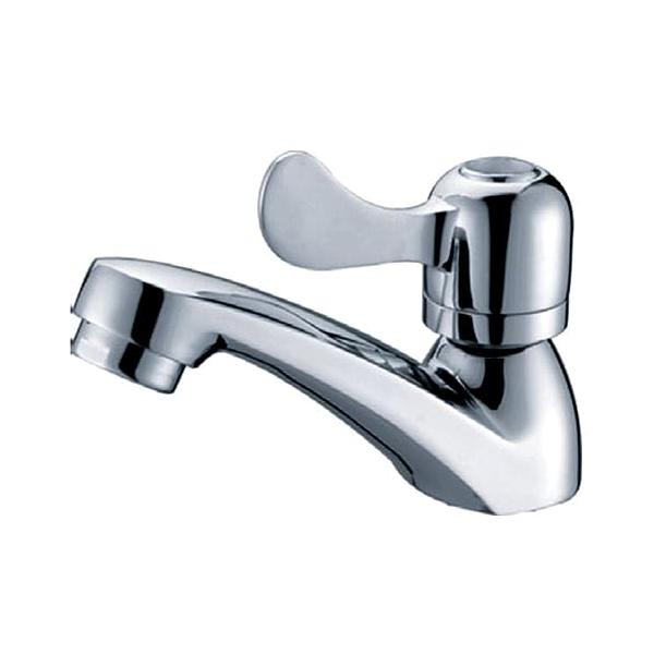 クラシックシルバー/-/-・シンプルでとても使い勝手の良いシングルレバー単水栓です・古い蛇口から交換しようと思っている方にお勧めです。　　生産時期によってハンドルレバーのセンター部の色が異なる場合がございますのでご了承くださいませ。・ご自宅...