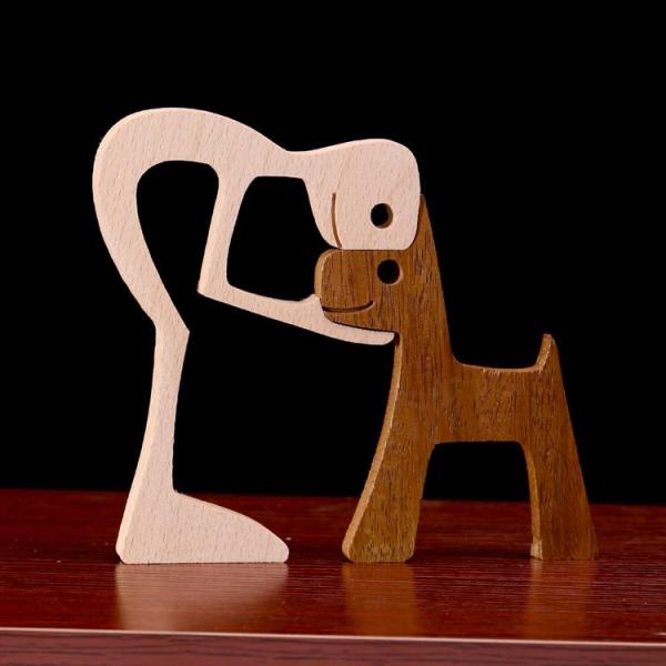 アールデコブラウン/-/-・?? ワンちゃんと飼い主さんが、ぴったり仲良くくっついた木製オブジェです・?? リビングや玄関に置くだけでおしゃれな空間にしてくれます。シンプルで優しいデザインなので空間を邪魔することもありません。・?? ペット...