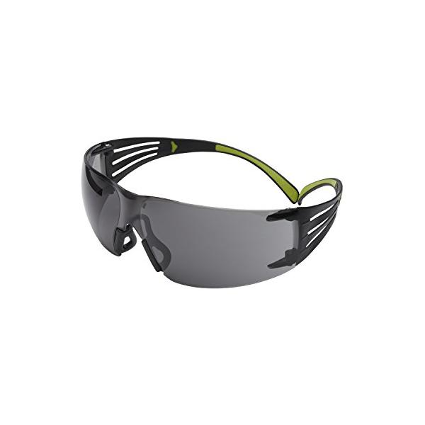 保護・グレー ガスケット無し SF402AF・・Style:保護PatternName:単品・原産国:台湾・重量:19g・規格:ANSI Z87.1 適合品(レンズ耐衝撃級:Z87+)・ソフトなノーズパッド、つるに滑り止めバッド付き・レンズ...