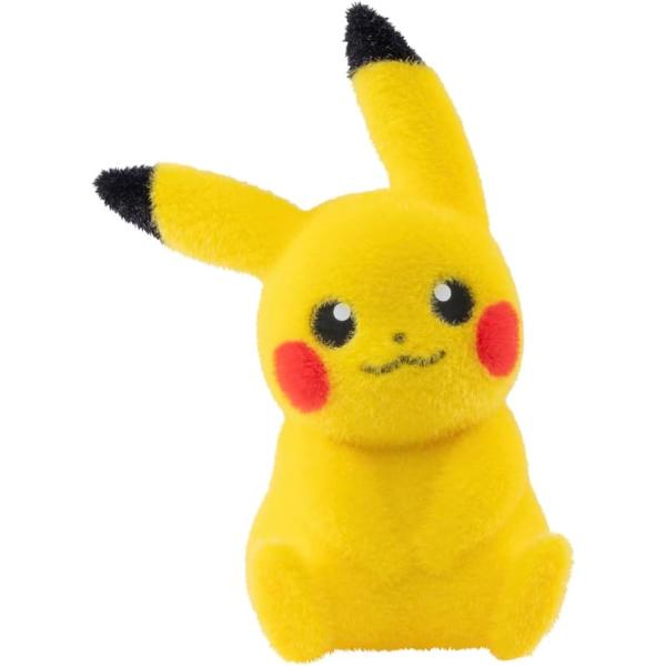【発売日：2026年02月28日】■商品説明てのひらにのせてなでなでするとピカチュウのほっぺがひかってかわいくおしゃべり♪ふわふわな触り心地の「てのひらピカチュウ ぽけふわ」!てのひらにのせて、なでたりゆらしたりするとピカチュウのほっぺがひ...