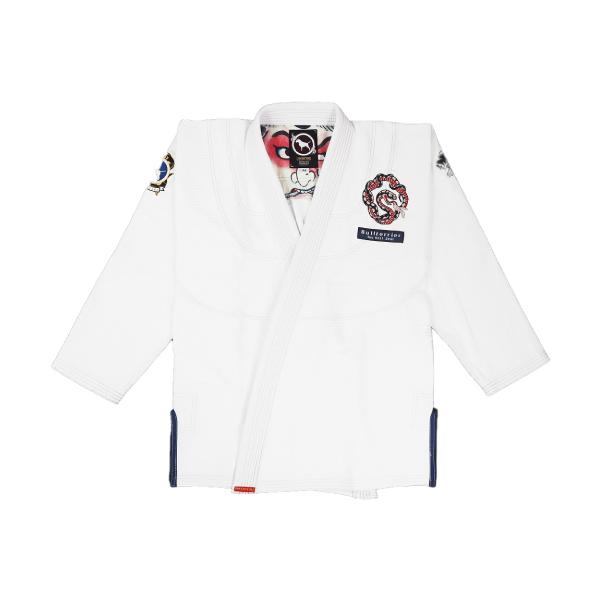 【発売日：2025年09月16日】自来也説話シリーズから自来也モデル、綱手姫モデルに続き、三すくみ最後の大蛇丸「Orochimaru」モデルの柔術衣。日本古来の江戸時代後期に生まれた読本自来也豪傑譚に出てくる庶民を助ける義賊児雷也の宿敵大蛇...