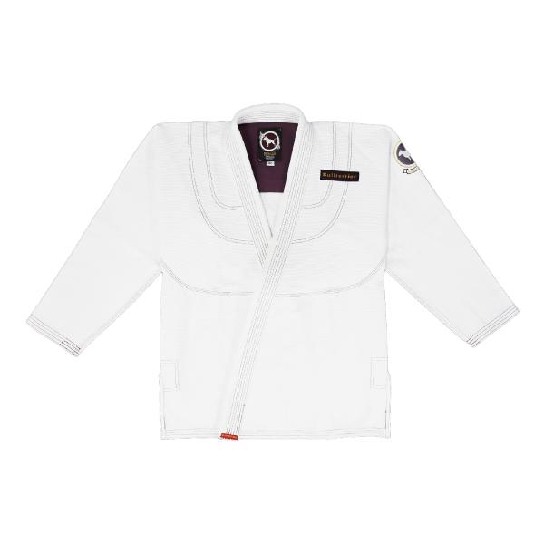 【発売日：2025年07月19日】Bull Terrier Fight Gearのシンプルで高級感のあるデザインの柔術衣Standard Lxモデル。ジャケットに480gmsパールウィーブ生地、パンツにソフトな手触りの300gmsツイル生地...