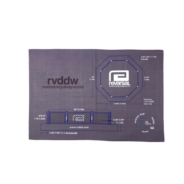 【発売日：2026年03月20日】reversal FIGHT NIGHT（ 架空）で使用されるオクタゴンの設計図がプリントされた大型マイコロファイバータオル。高い吸水率と速乾性、抗菌・消臭機能、サマーシーズンに重宝するラージサイズ。 〇カ...