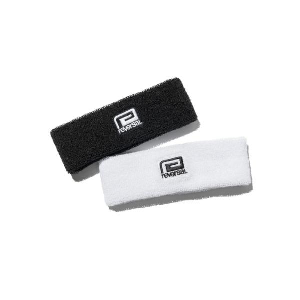 パイル地の吸汗速乾の利便性と定番のロゴマークは立ち技系格闘技やワークアウトシーンで活躍します。またデイリーユースではコーディネートのアクセントに。〇カラー・BLACK・WHITE〇サイズ・FREE（wide.19cm×high.6cm）〈ご...