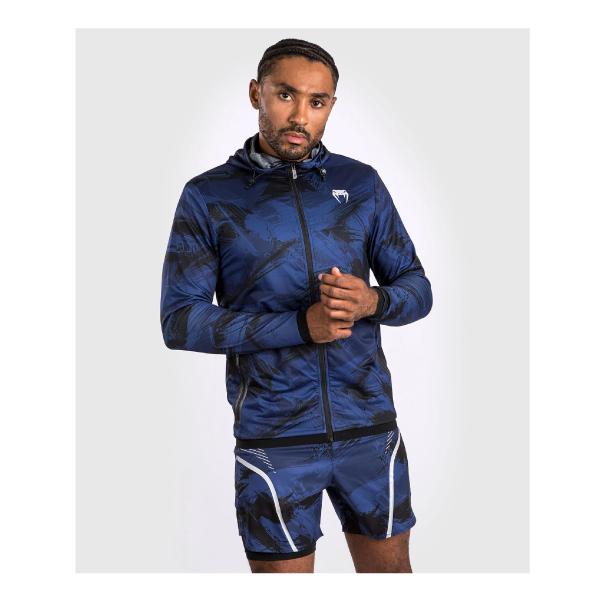 エレクトロン3.0は、Venumのベストセラー・アパレル・ラインの最新作です。Venumエレクトロン3.0フーディは、パフォーマンスにもライフスタイルにも理想的なフルジップパーカです。ウエストと手首に伸縮性があり、ジッパー付きサイドポケット...