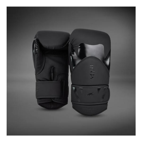 Venum Challenger 4.0は、ベストセラーVenum Challengerシリーズの最新進化版です。ボクシング、キックボクシング、ムエタイ用にデザインされたVenum Challenger 4.0 ボクシンググローブは、通常の...