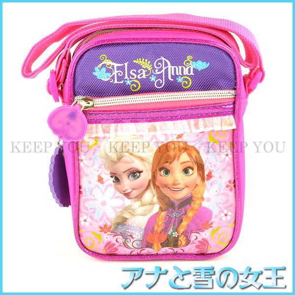 【Disney★アナと雪の女王】 ★スリングバッグ ----- 【個数】 1個 【サイズ】 本体：約H18×W13×D5cm 【素材】 PVC（ポリ塩化ビニル） 【仕様】 フロントのアナとエルサのプリントはビニル加工 ファスナーにラバー製の...