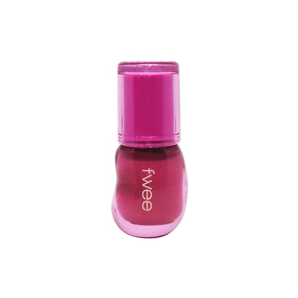 商品名：3D ボリューミンググロスカラー：A05 カレント 30%内容量：5.3g商品詳細：同じカラーを濃度別に30％/70%の２パターンぷるんとした立体感とツヤ感を演出するリップグロス。高い保湿力で乾燥を防ぎ、唇をふっくらみせつつナチュラ...