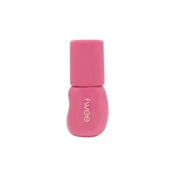 商品名：3D ボリューミンググロスカラー：B03 キャンディー 70%内容量：5.3g商品詳細：同じカラーを濃度別に30％/70%の２パターンぷるんとした立体感とツヤ感を演出するリップグロス。高い保湿力で乾燥を防ぎ、唇をふっくらみせつつナチ...