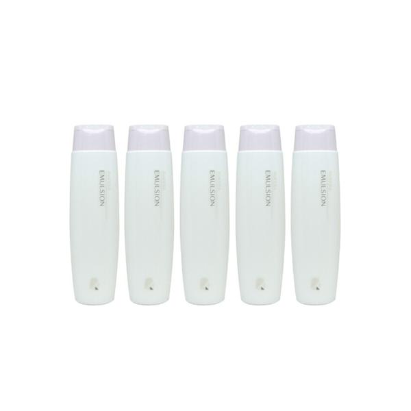 商品名：リケラエマルジョン / ReKERA EMULSION容量：200ml商品詳細：しっとりしなやかでまとまりのある髪に導くヘアトリートメント。インバス、アウトバス両方で使用できます。※当店では流通経路保護・販売価格維持・転売防止の為、...