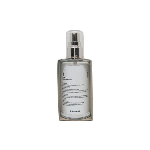 商品説明：ドライヤーやアイロン、紫外線、カラーによるダメージから髪を守るヘアオイル。*7種の植物由来成分配合で健やかで美しい毛髪へ導きます。アウトバス、ナイトオイルとしてもご使用いただけます。清らかなカモミールの香り*ホホバオイル、アボカド...