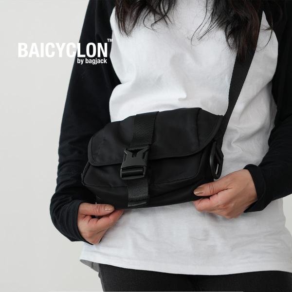 ▼BAICYCLON by bagjack / バイシクロンバイバッグジャック FLAP SHOULDER BAG / BCL-110・特徴的なフラップを備えたショルダーバッグになります。・普段使いからトラベルまで使い回しの利くショルダーバ...