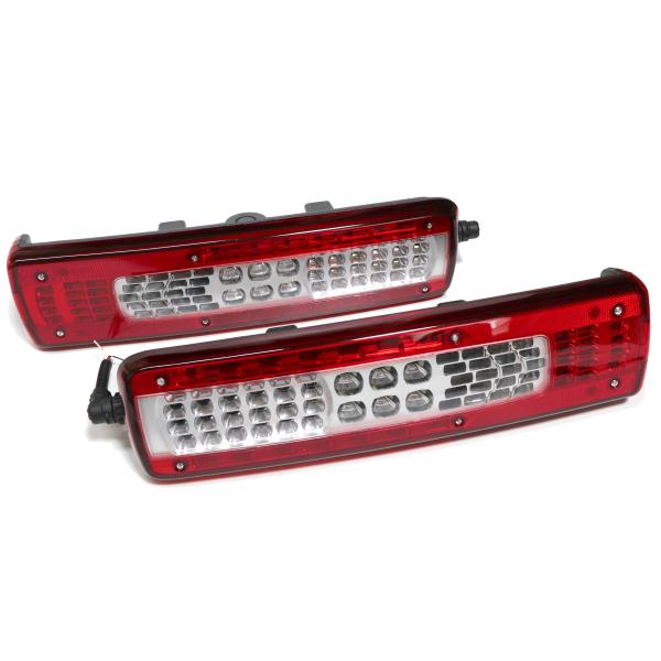 24V用トラックテールランプニューデザインのLEDテールランプです光量もあり視認性も抜群です商品内容 左右2個セット24V用取り付け説明書は付属していませんので取り付けに不安のある方は最寄りの自動車店にご相談ください。